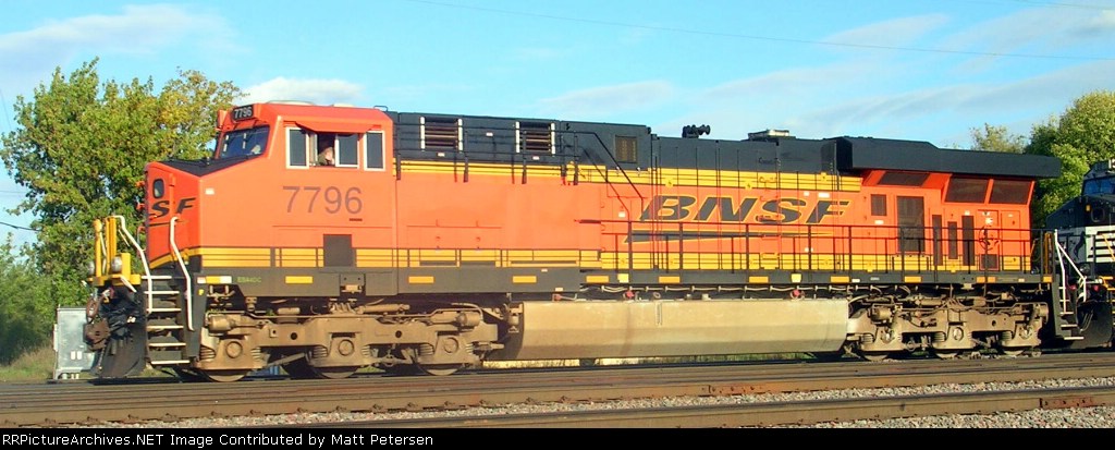 BNSF 7796